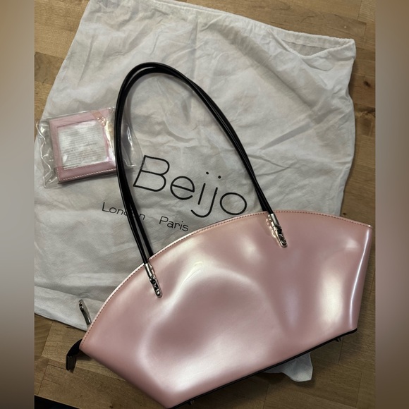 Beijo | Bags | Nwot Beijo Pink Bag With Dust Bag And Card Case | Poshmark